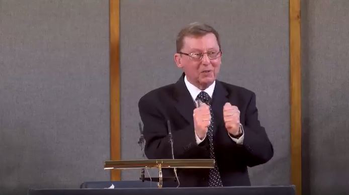 Common Threads in Times of Decline | Pastor Roland Burrows